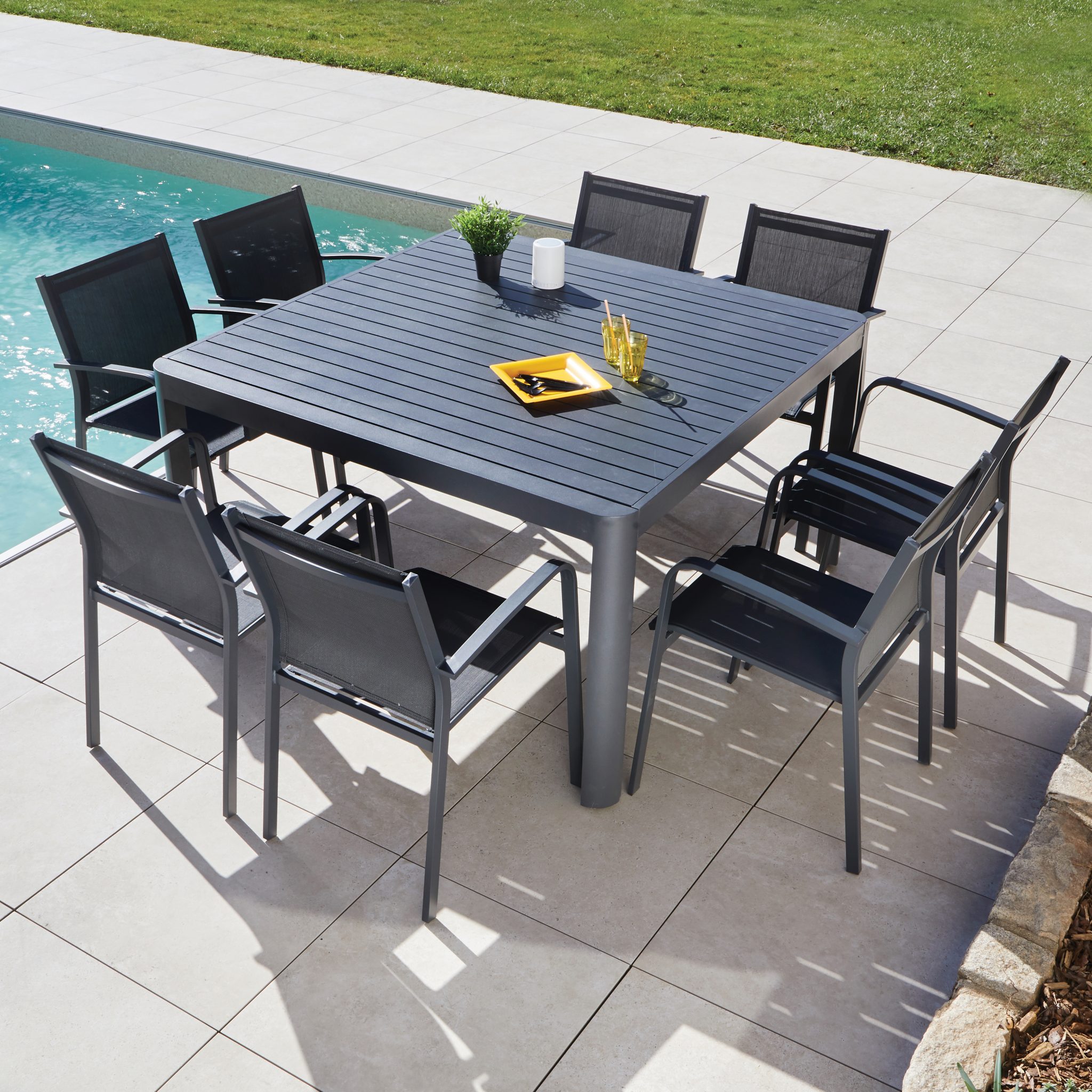 OZALIDE : du mobilier de jardin design et innovant pour aménager votre ...